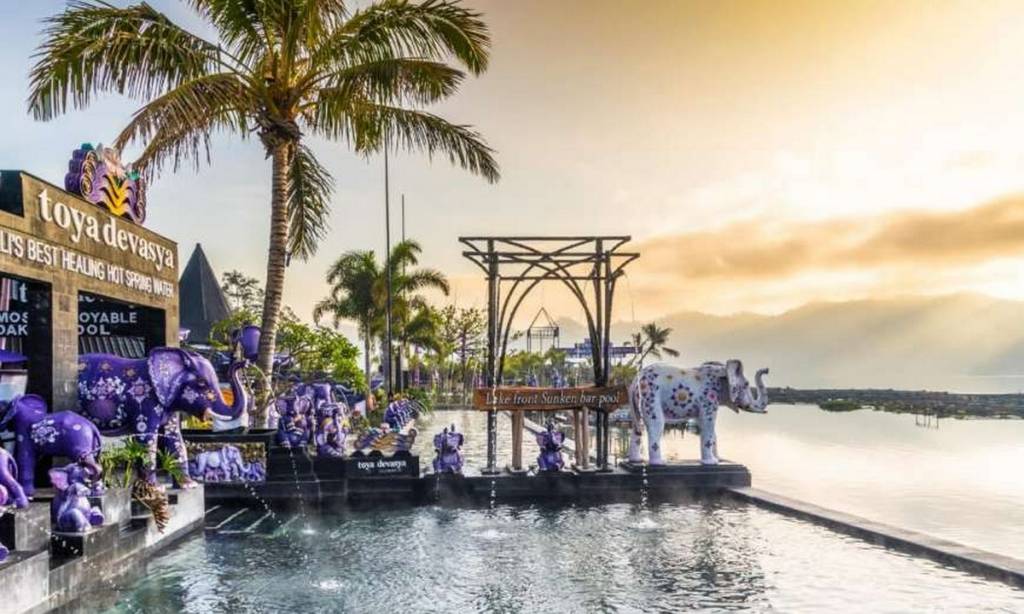 Toya Devasya Hot Spring - Bali's Best Healing Hot Spring - Infinity Hot ...