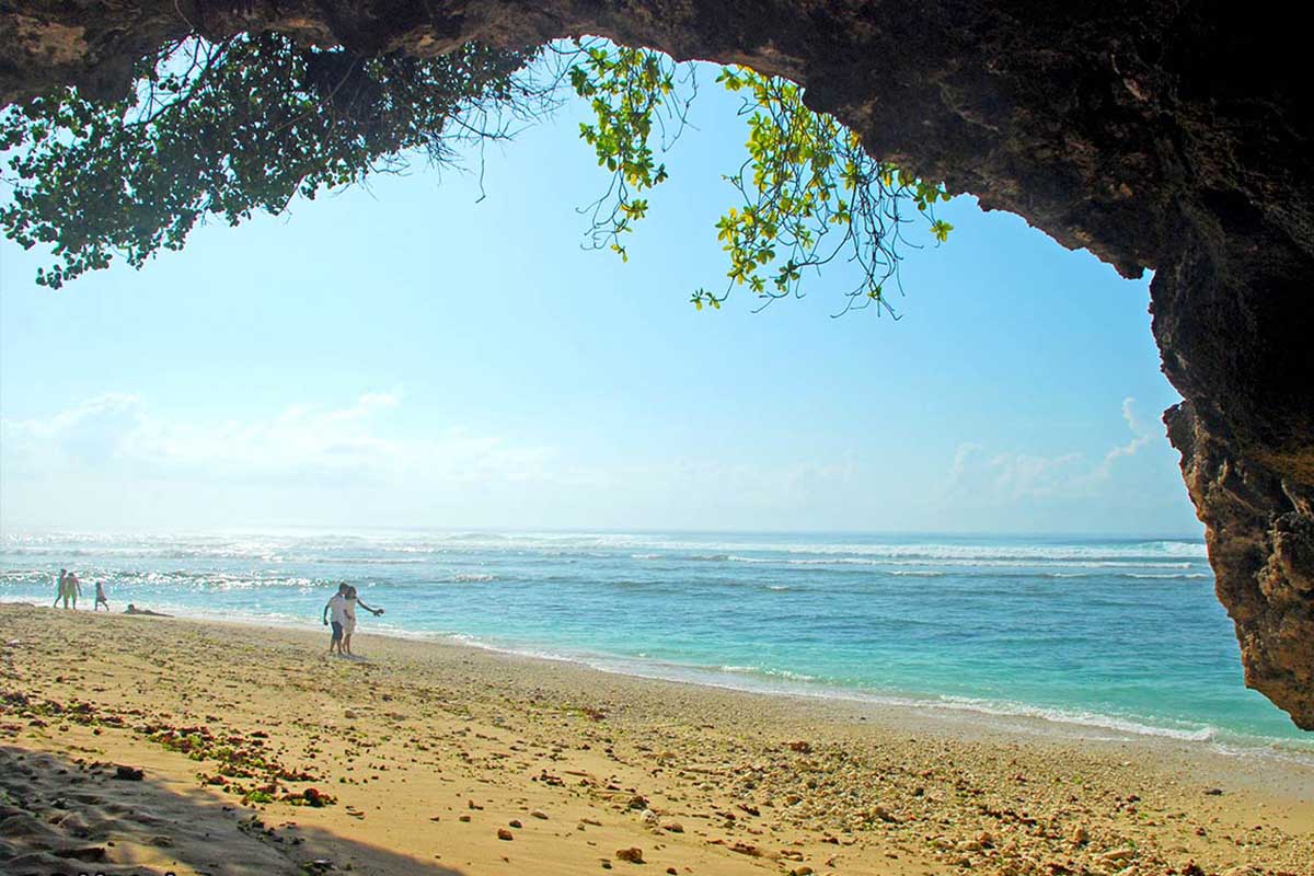 Green Bowl Beach - One Of The Best White Sand Beaches In The Southern ...